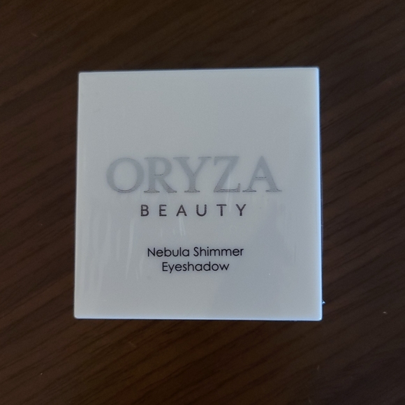 Oryza Beauty | Makeup | Oryza Beauty Shimmer Contour Eyeshadow Palette ...